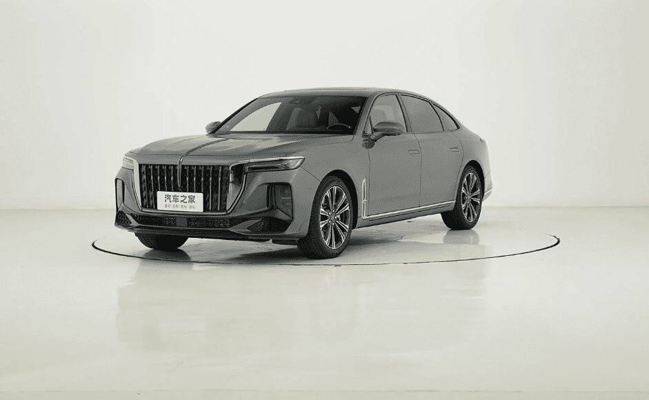 Седан Hongqi H9 обновили: он получил классический автомат и мотор V6 с полным приводом - Новости ...